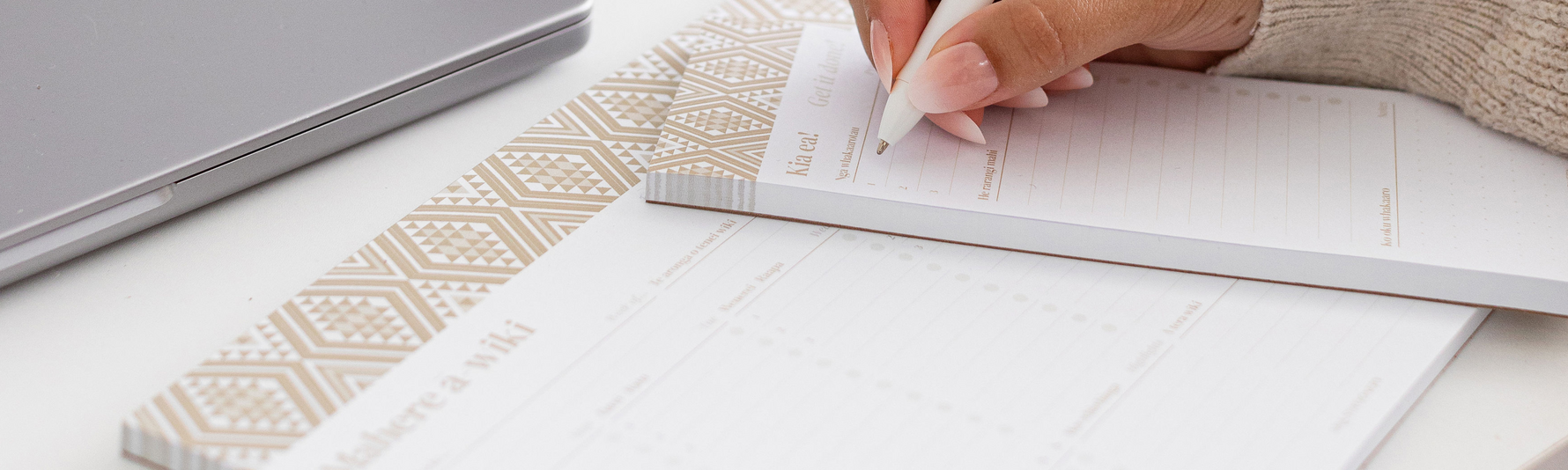 Ara Stationery | Māori and bilingual stationery products